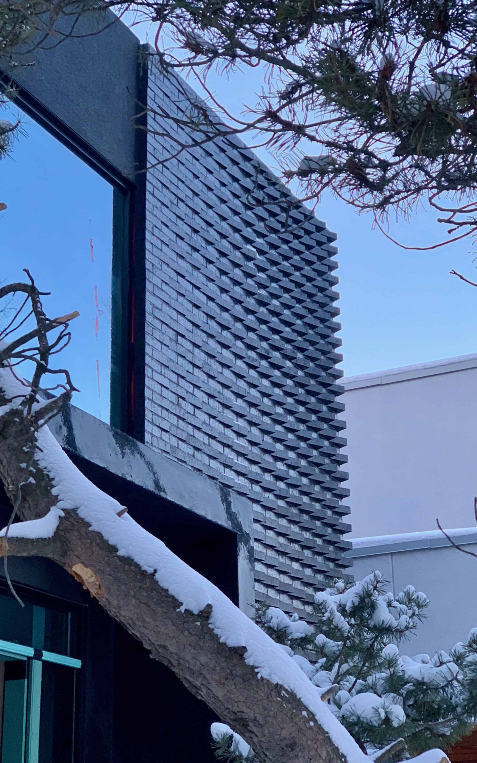 The Unique Batman House - CAST SUPPLY